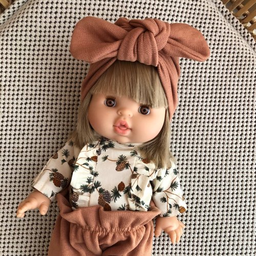 Poupée Gordis Zoé et sa tenue Lili - Pomme de Pin Minikane pour chambre ...
